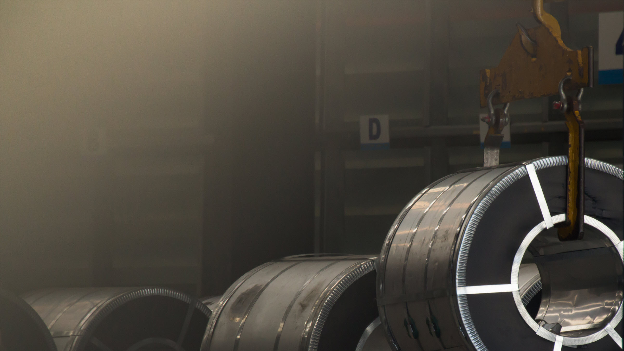 Shenzhou Machinery Builds Smart Unmanned Cranes | Rockwell Automation