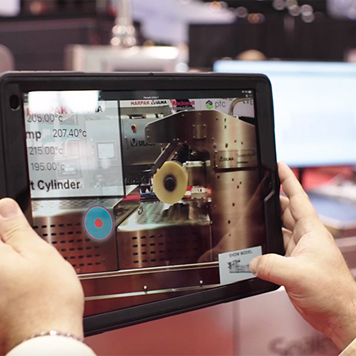 Smart Machine Uses Augmented Reality for Work Instructions | Rockwell ...